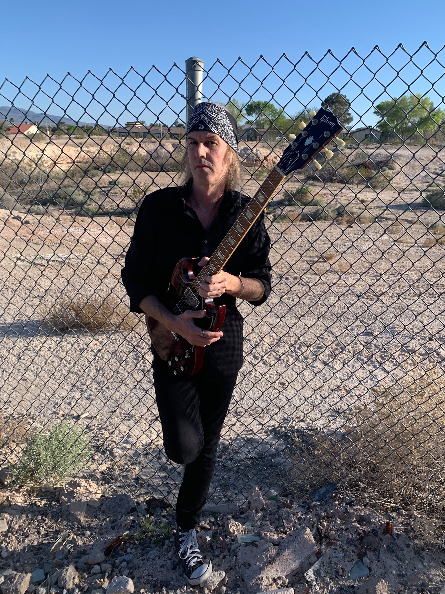 ROWAN ROBERTSON ex RONNIE JAMES DIO news and concerts – Bel7